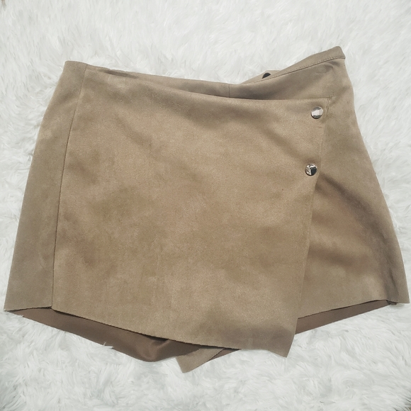 Love Tree | Shorts | Love Tree Skort Half Skirt Half Shorts Kaki Or Tan ...